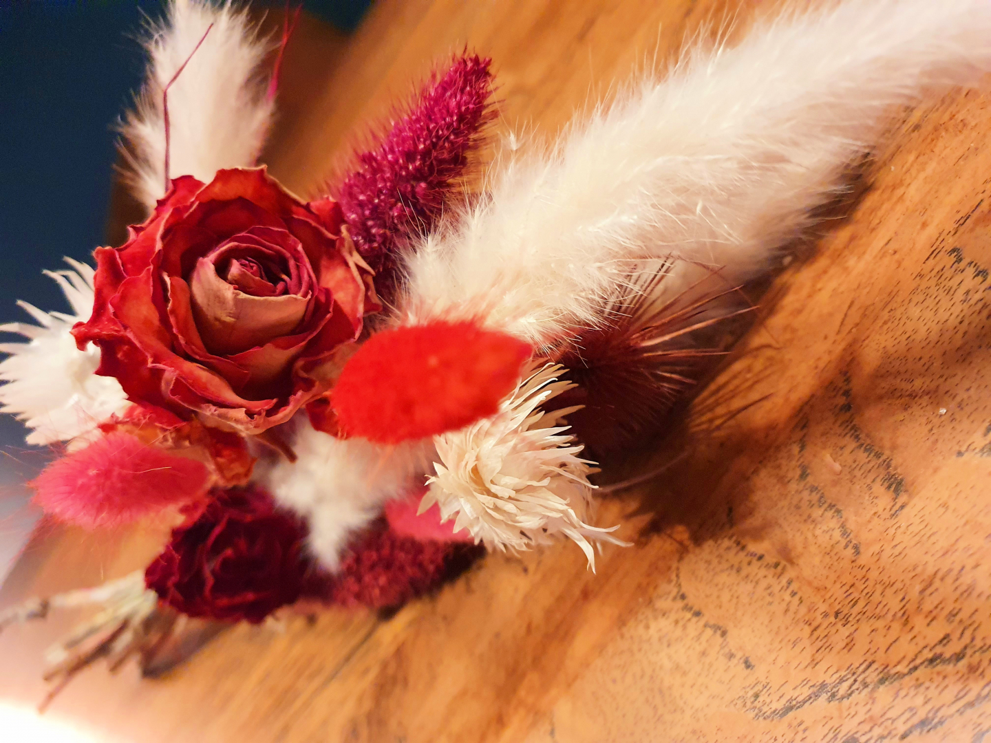 Surprise your special person with a gift | Decofleur